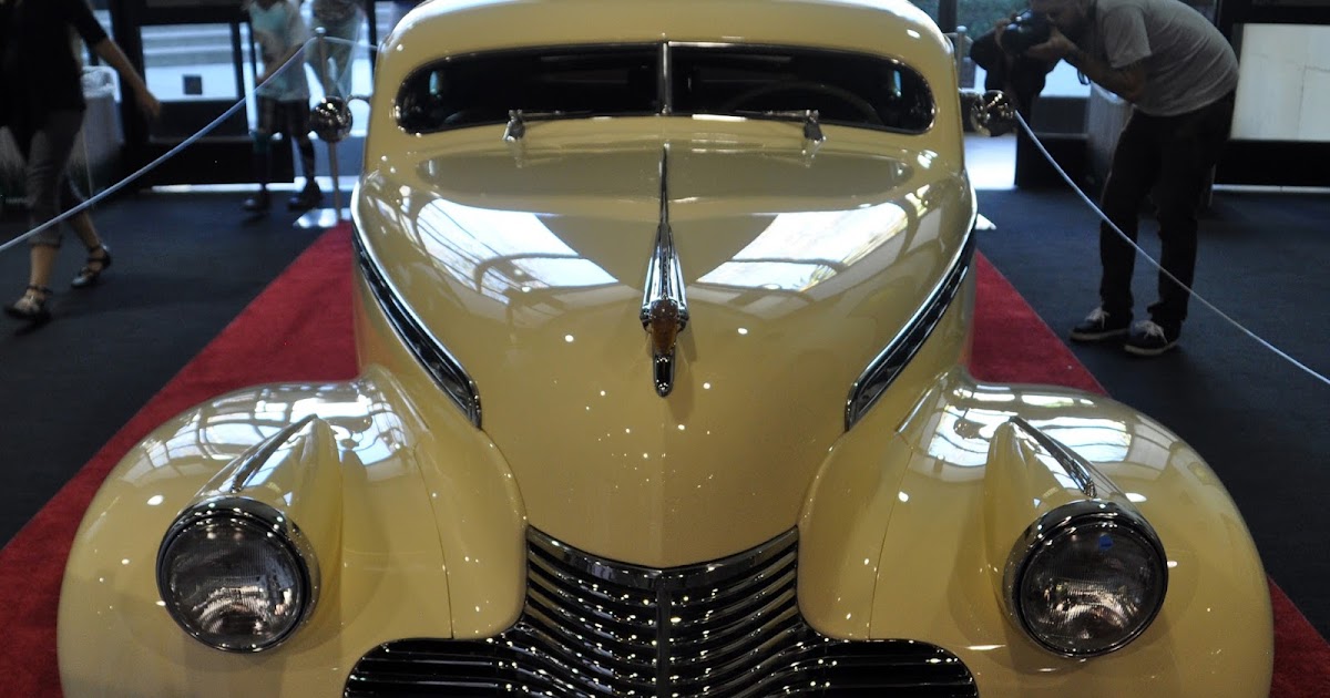 Just A Car Guy: cool custom made by Bello's, El Ruletero