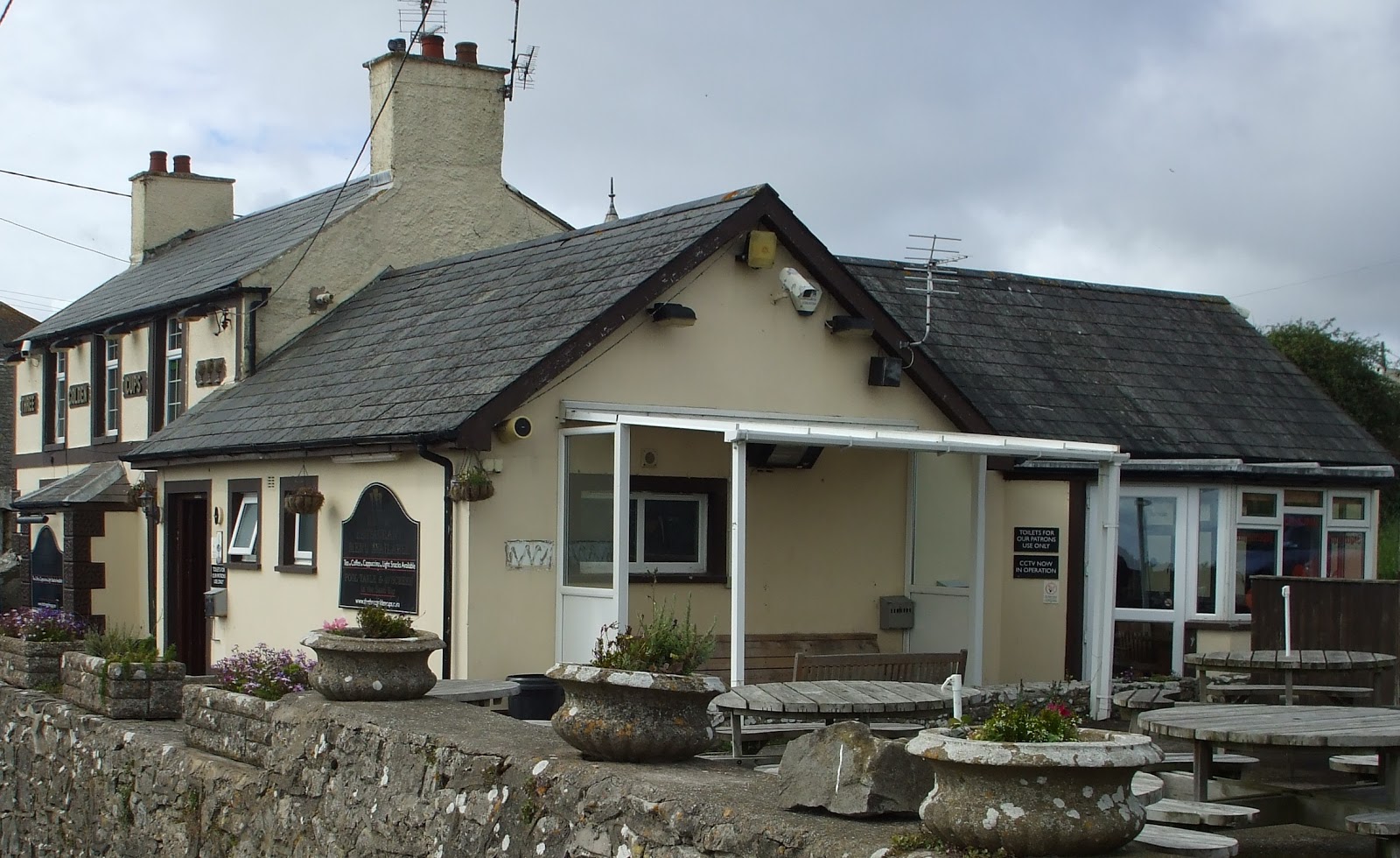 Brew Wales: Three Golden Cups, Southerndown