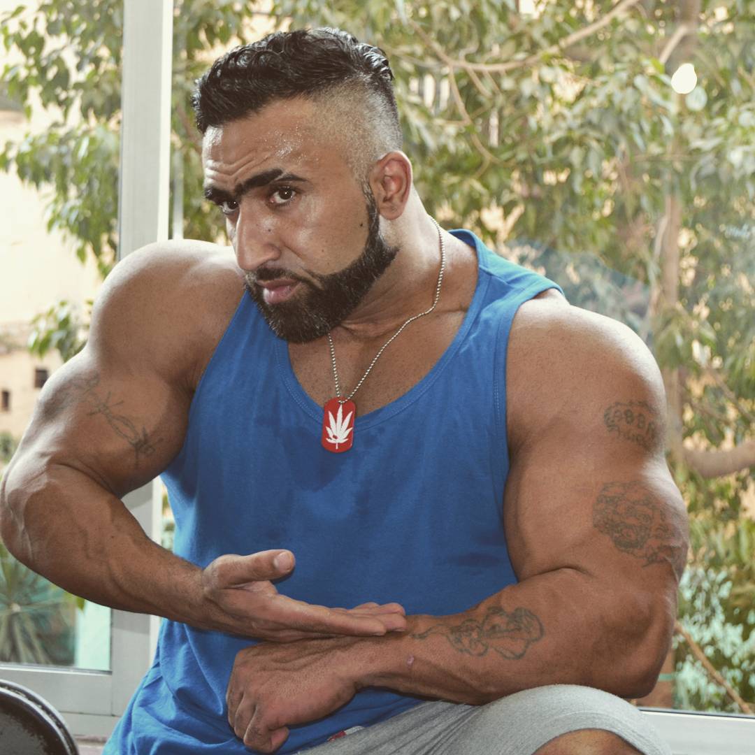 Muscle Lover: Lebanese bodybuilder Bumaya Abbas Awada (2)