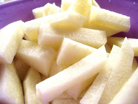 Pretty Pink Elephant: Mexican Jicama Soup Recipe