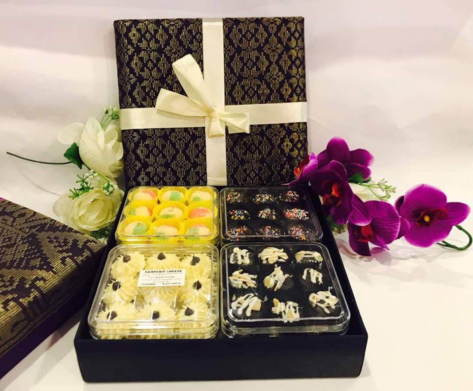 KOTAK HAMPER PREMIUM: KOTAK SONGKET ASLI