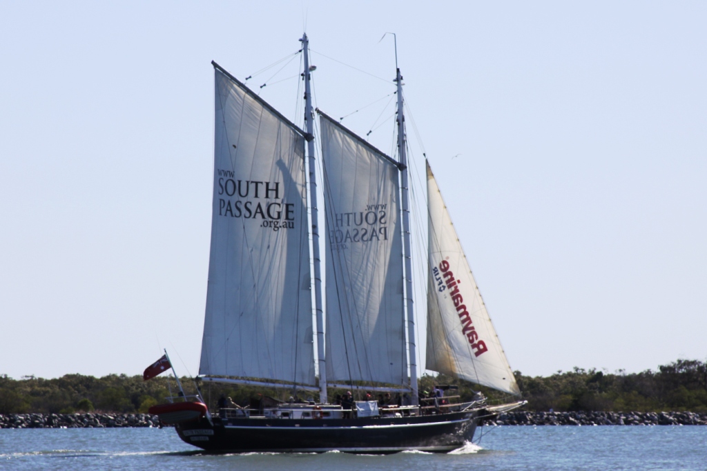 Dreamtime Sail: A nice visit by the classic schooner South Passage and ...