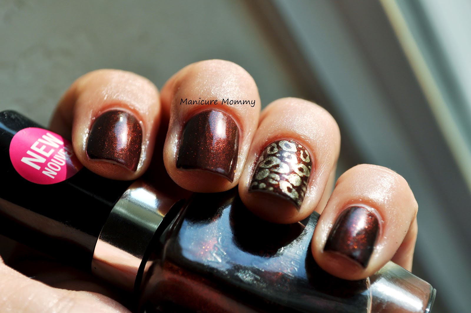 Manicure Mommy: Under Your Spell