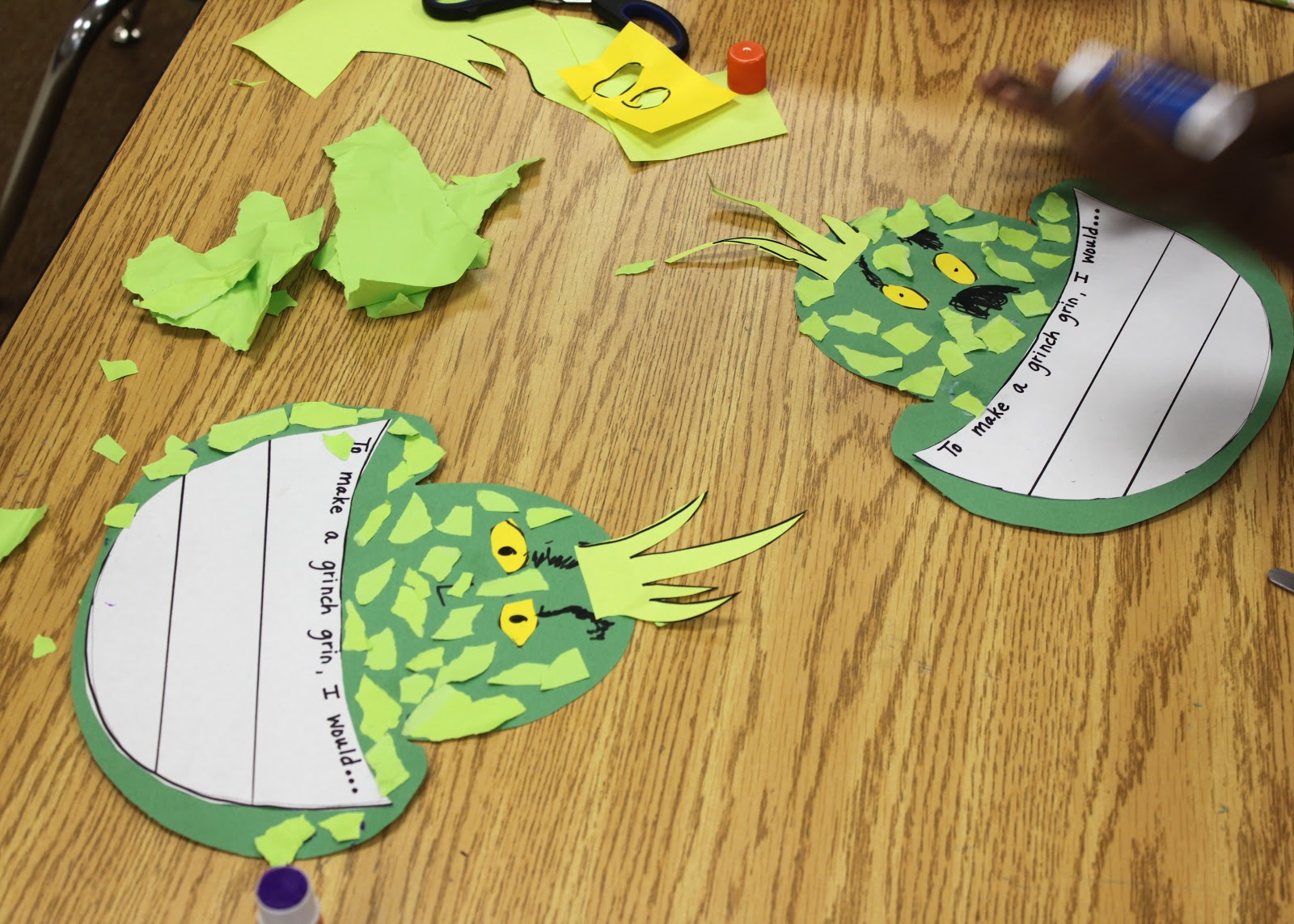 Kindergarten Hopefuls: How to Make a Grinch Grin