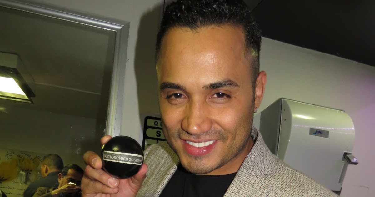 TODO AL AIRE: DANNY FRANK DE LA SALSA AL BOLERO Y TAL VEZ A LA BANDA