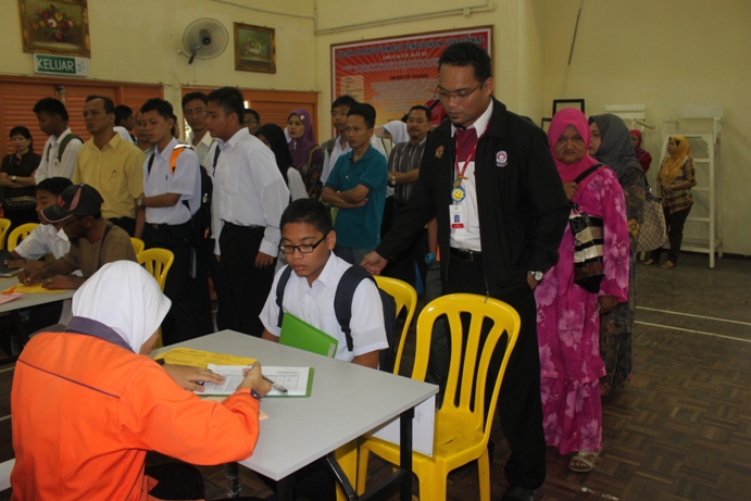 JOTTINGS ON KVSM: REGISTRATION OF FIRST BATCH OF KVSM YEAR ONE STUDENTS