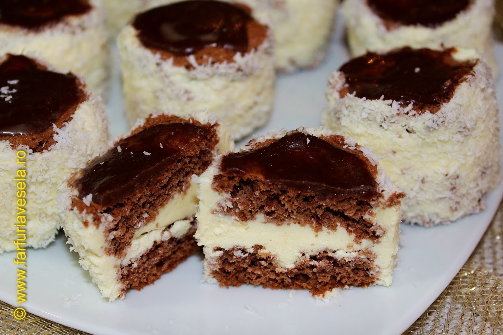 Farfuria vesela: Caciuli rusesti