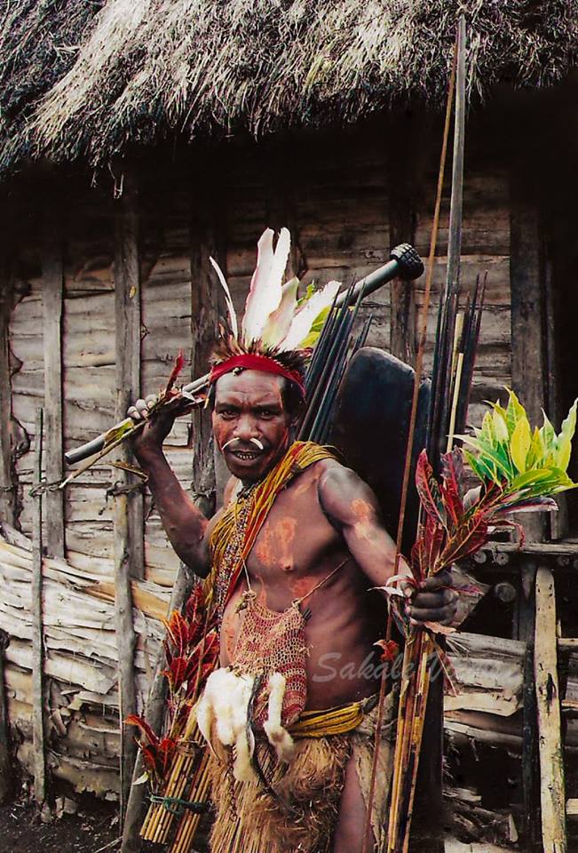 Kaulga's Travel Diary: Menyamya Warrior. Menyamya, Morobe Province ...