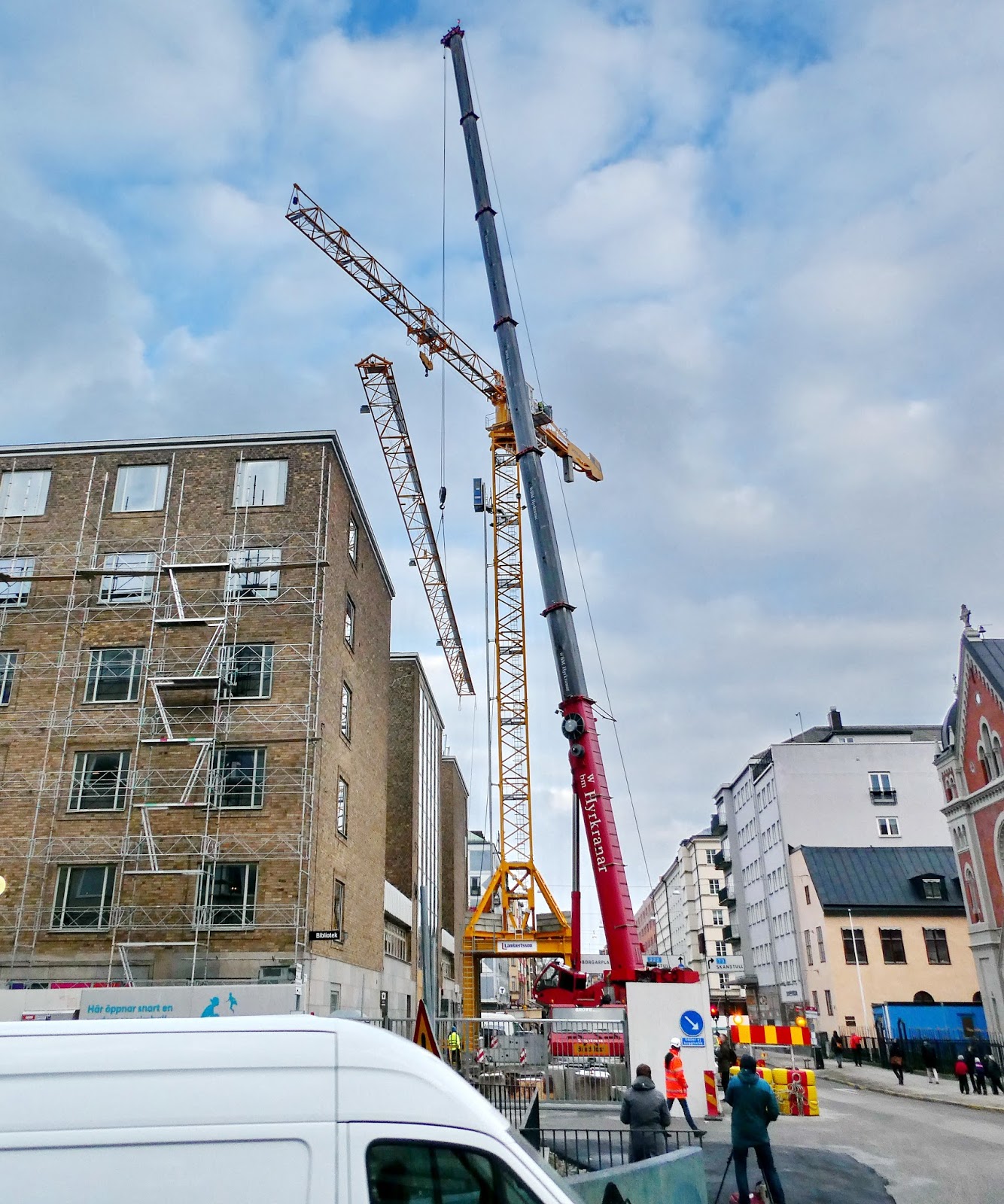 Björnidets blogg: Vi bygger en lyftkran