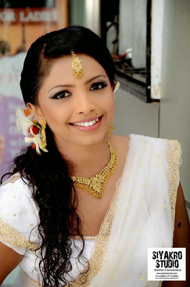 Gossip Lanka News | Hot Image: Lakshika Jayawardhana new photos