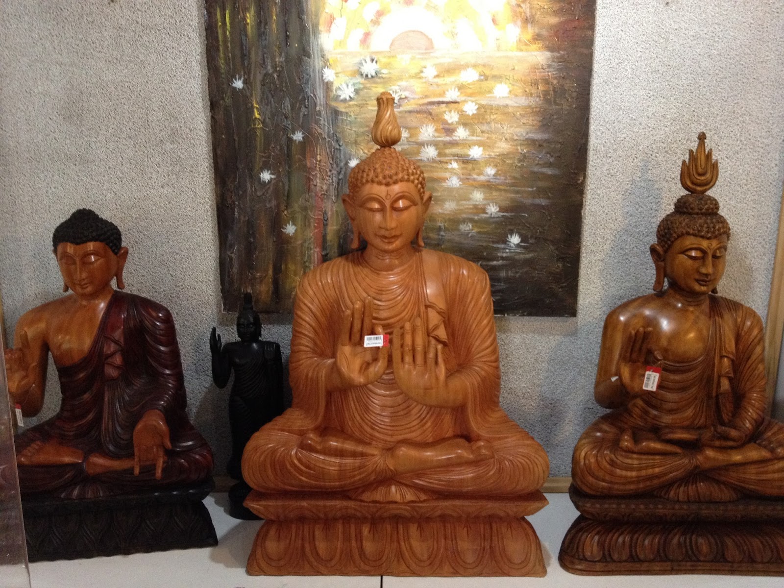 Laksala - The Handy craft center of Sri Lanka: ලී කැටයම්
