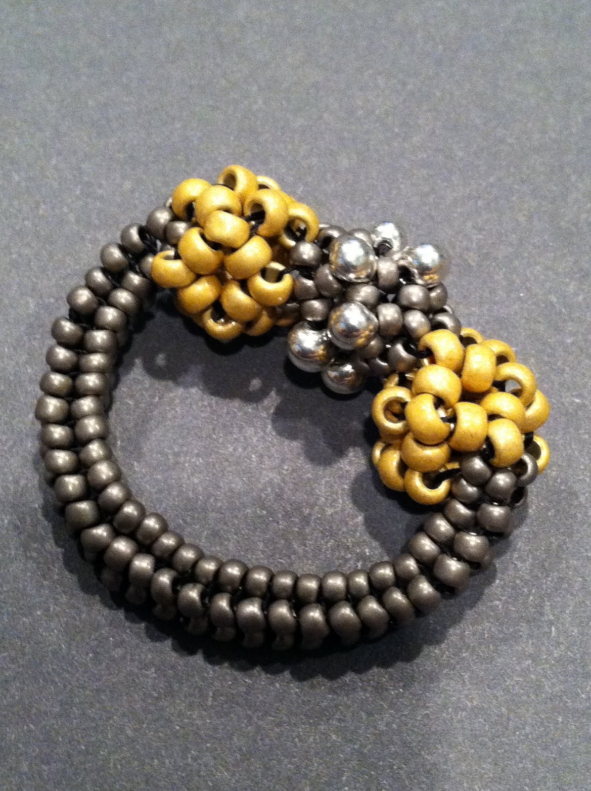 Beth Stone Beaded Jewelry Designs: June 2011