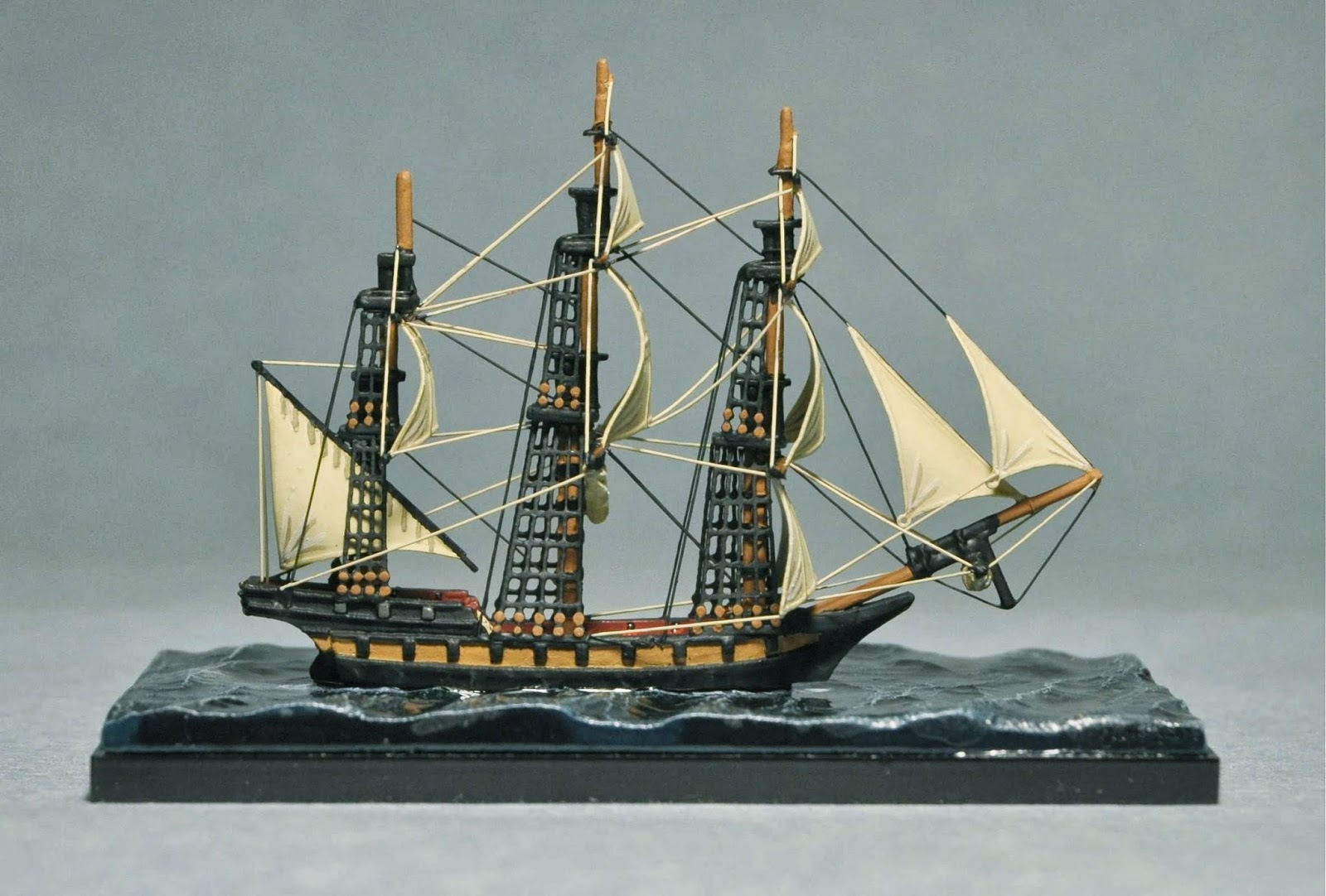 J White's Gallery: 1:1200 Xebec Frigate - El Gamo