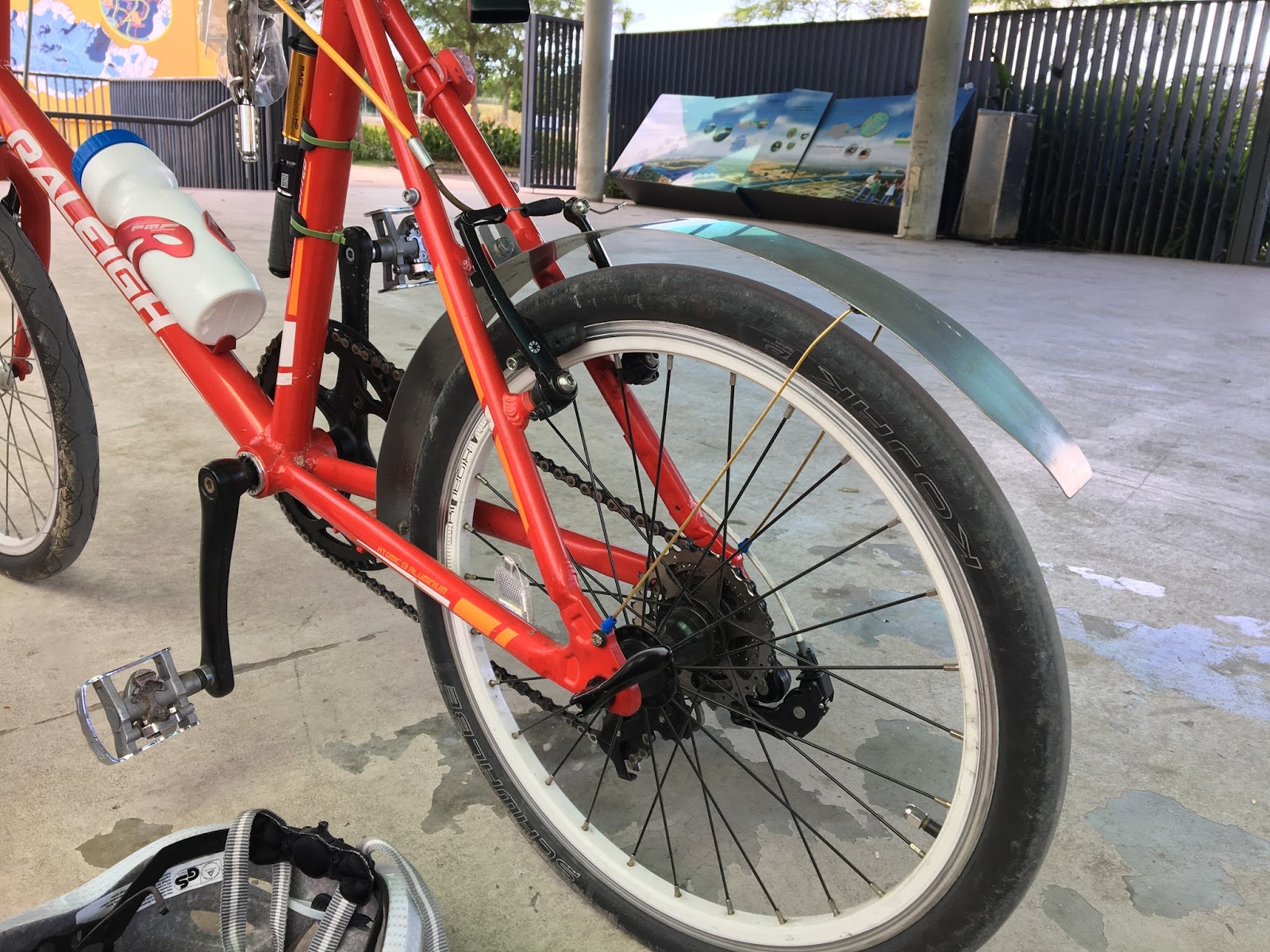 Cycling the SG PCN: Updated: Proper Mud guards - DIY Mud guard