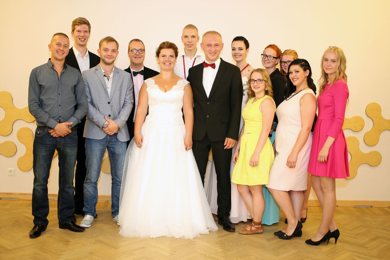 Minu ilus elu Maal: Heli ja Herlendi pulmapidu 1.osa- külalised (pulmad ...