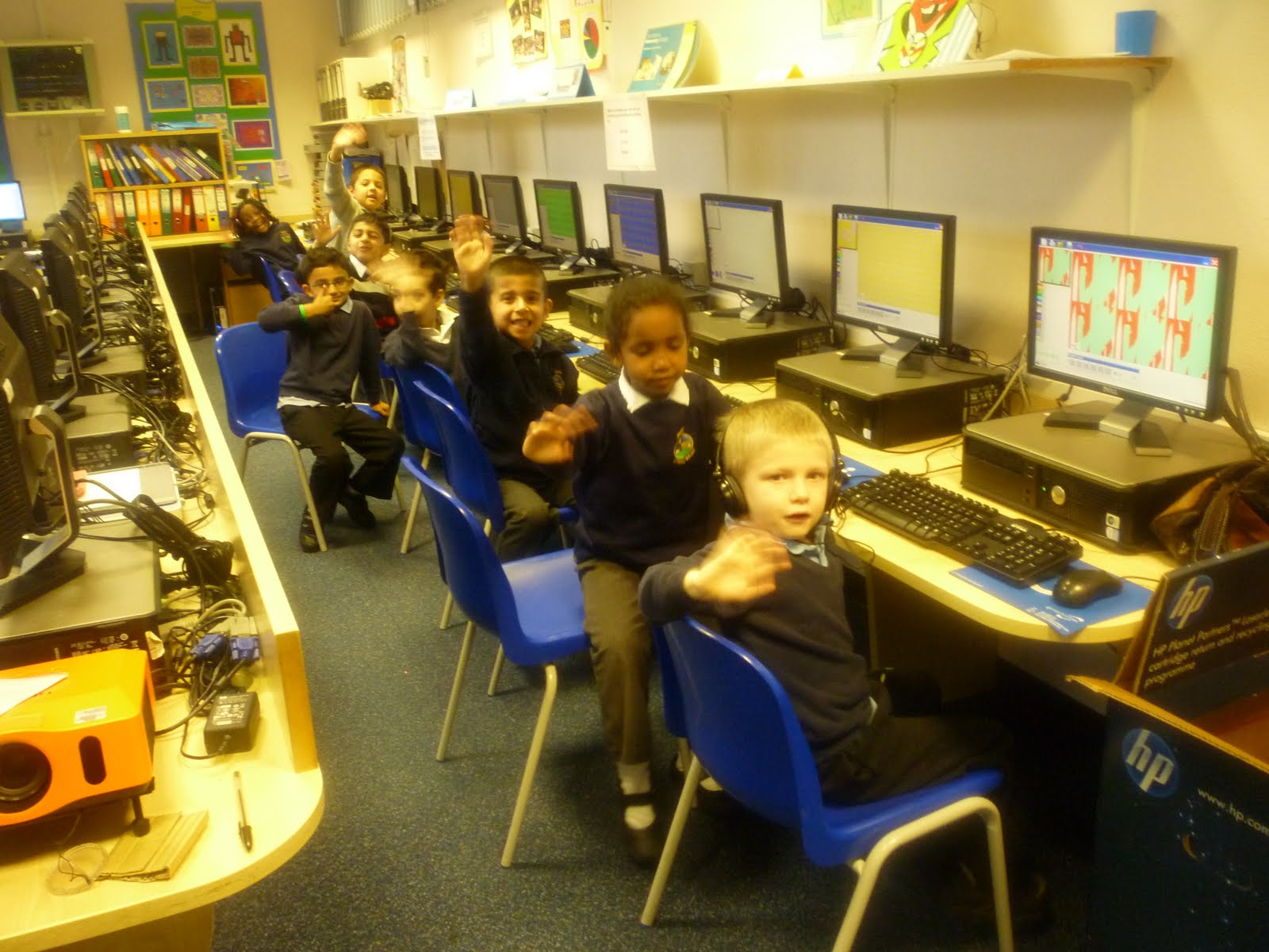 Manford Primary: Year 1: 1M in the computer suite