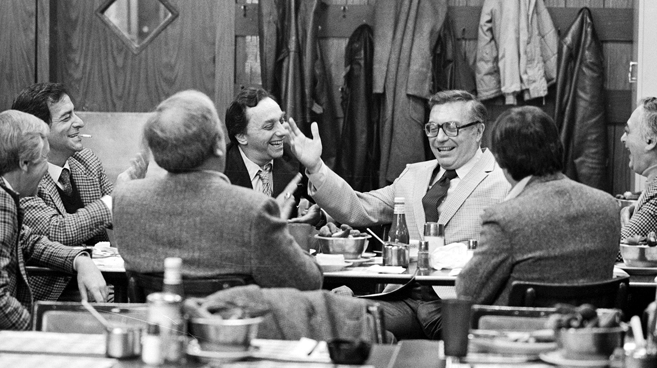 Los Angeles Morgue Files: "Seinfeld" Actor & Comedian Sandy Baron 2001 ...