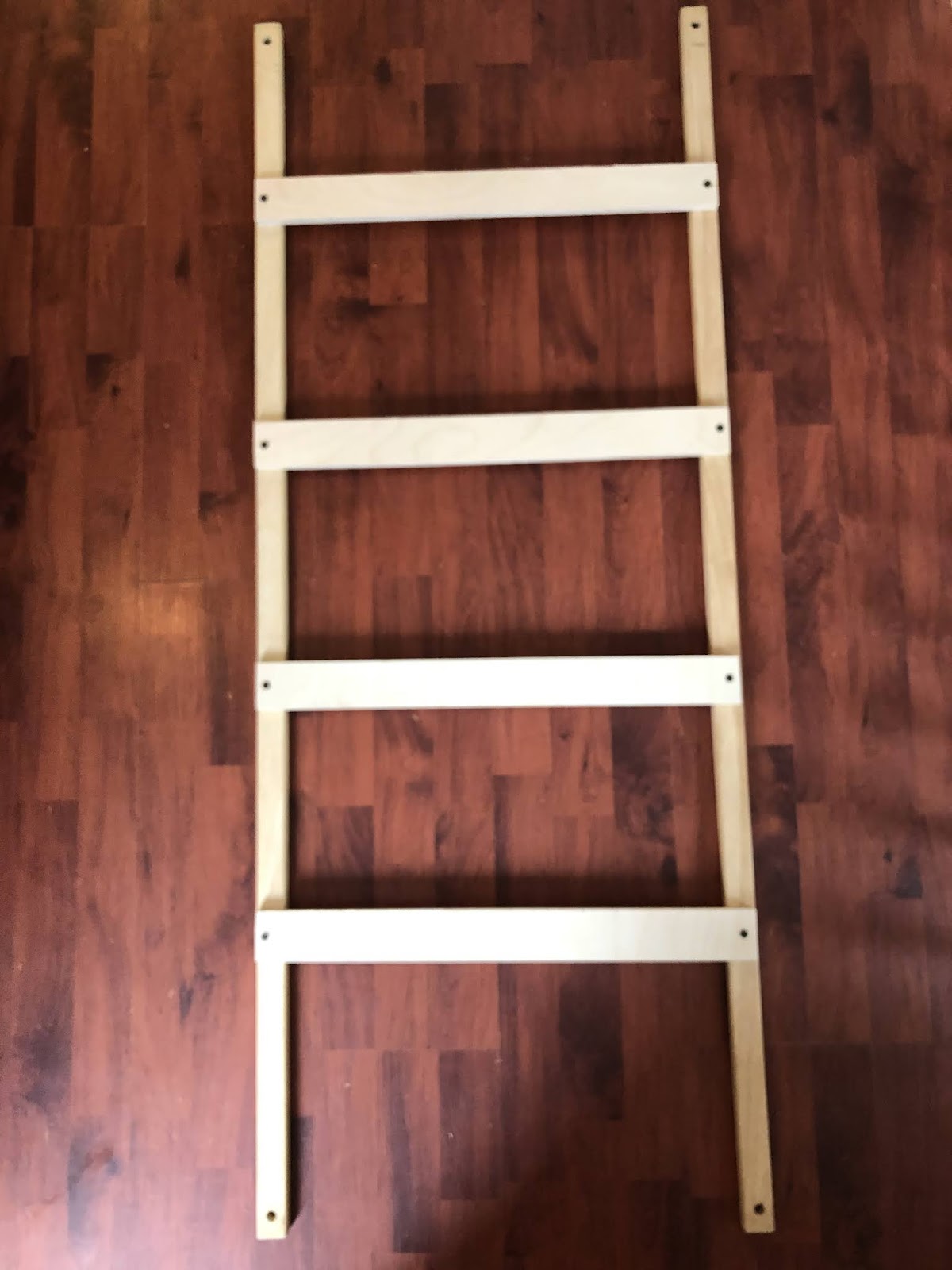 DIY Farmhouse Ladder