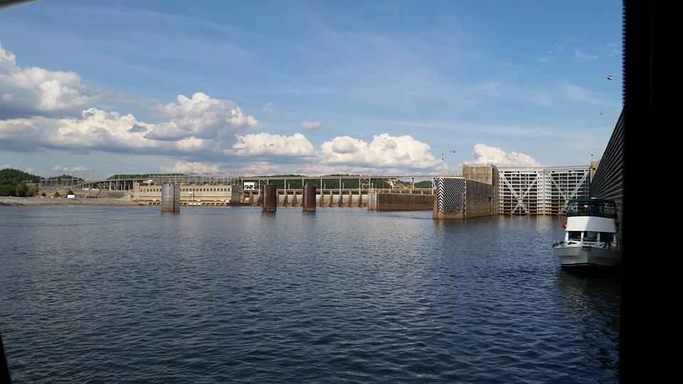 Boating with Sunset Delight: Tennessee: Clifton marina to Pickwick ...