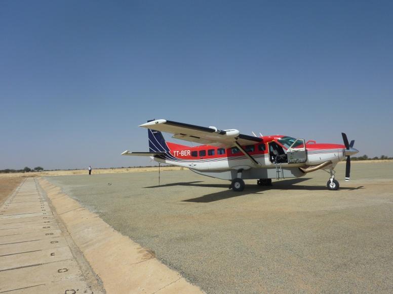 Andrew and Hannah Mumford : First Flight with MAF in Chad