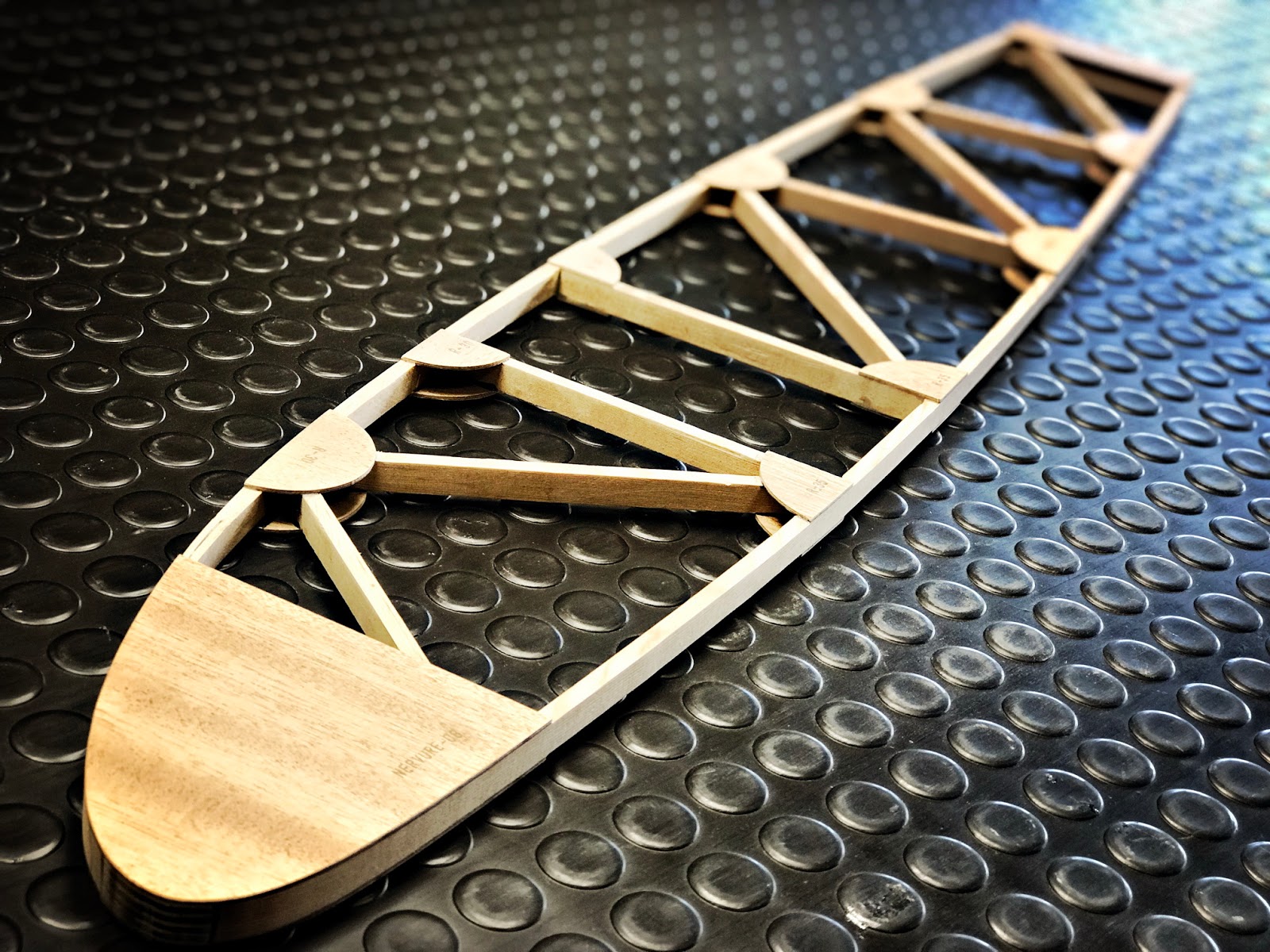 AERODYNE: Nervure : Le résultat