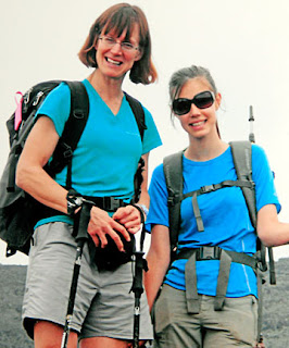 Bob McKerrow - Wayfarer: Rob Hall's daughter Sarah climbs Kilimanjaro ...