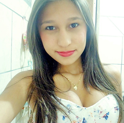 É Tudo Fake: CAROL FEITOZA (nova fake)