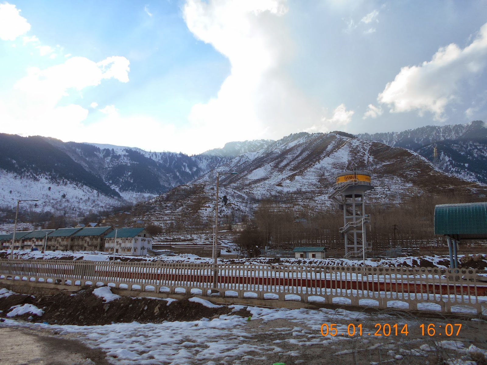 Beauty Of Kashmir "PARADISE ON EARTH": Latest pics from Banihal(Pir ...