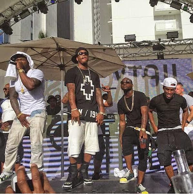 Welcome to Kolawole Samuel's Blog: Davido and HKN Gang Parties on stage ...