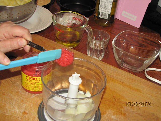 Great Lent Gourmet: Day 12: Thursday Throwdown - Taramosalata