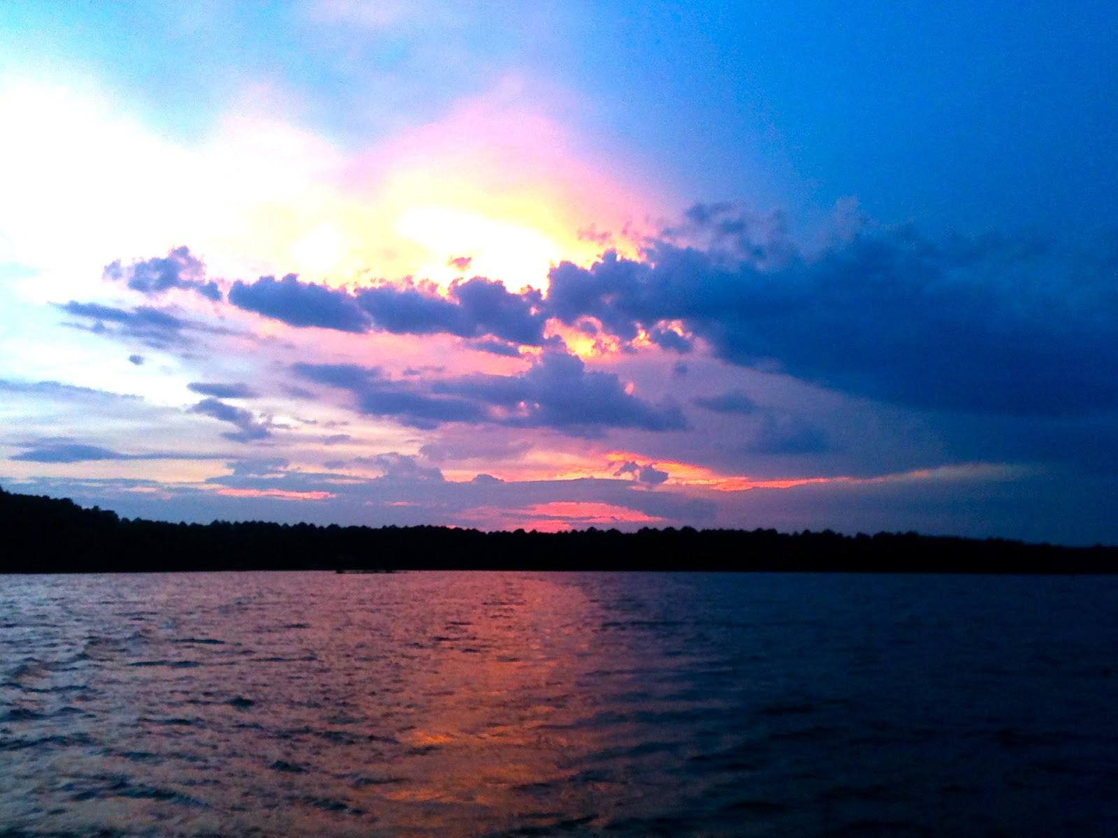 HHS Digital Photo Blog: Katie W- Lay Lake Sunset