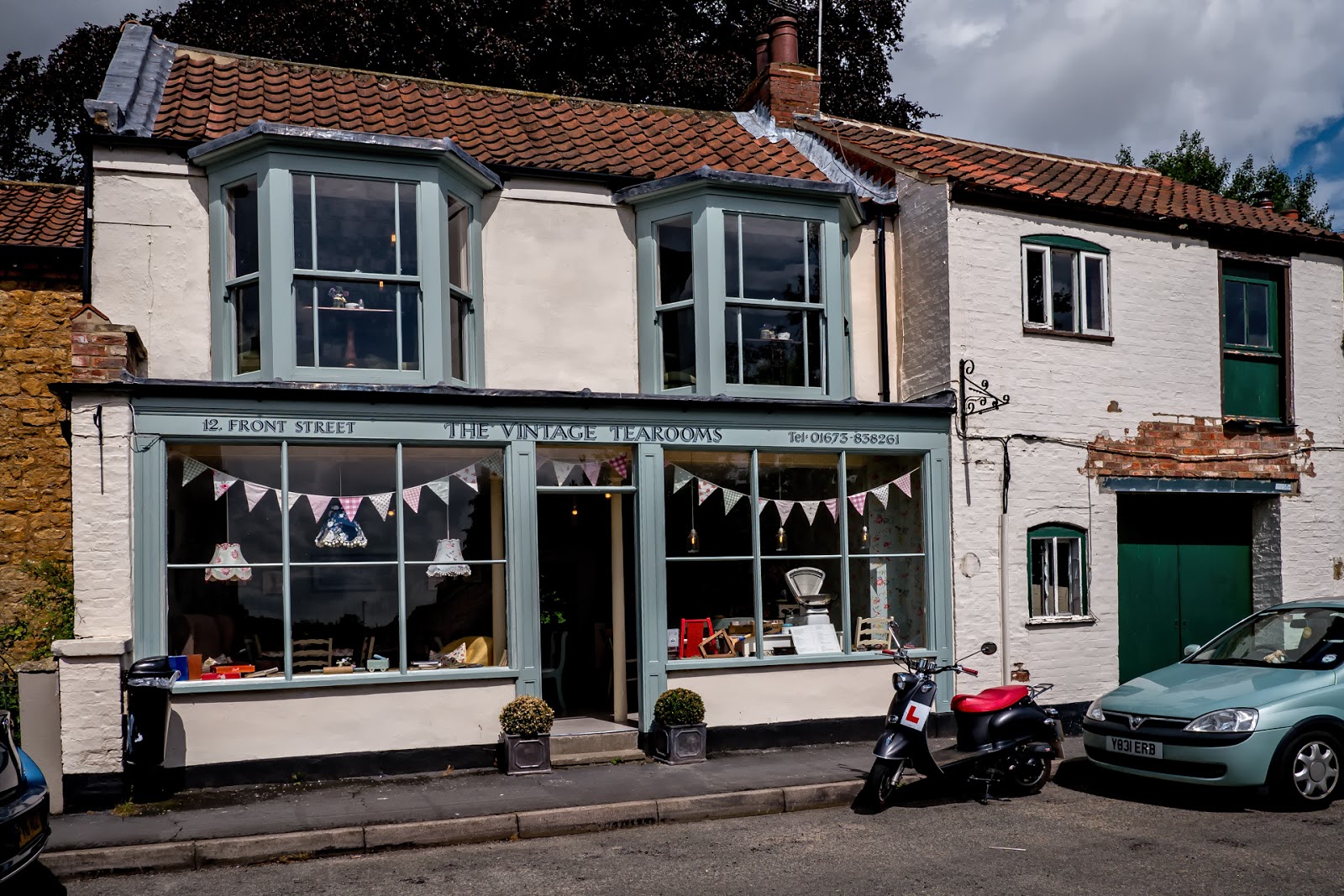 Lincolnshire Cam: Tealby village in Lincolnshire. (1 of 4)