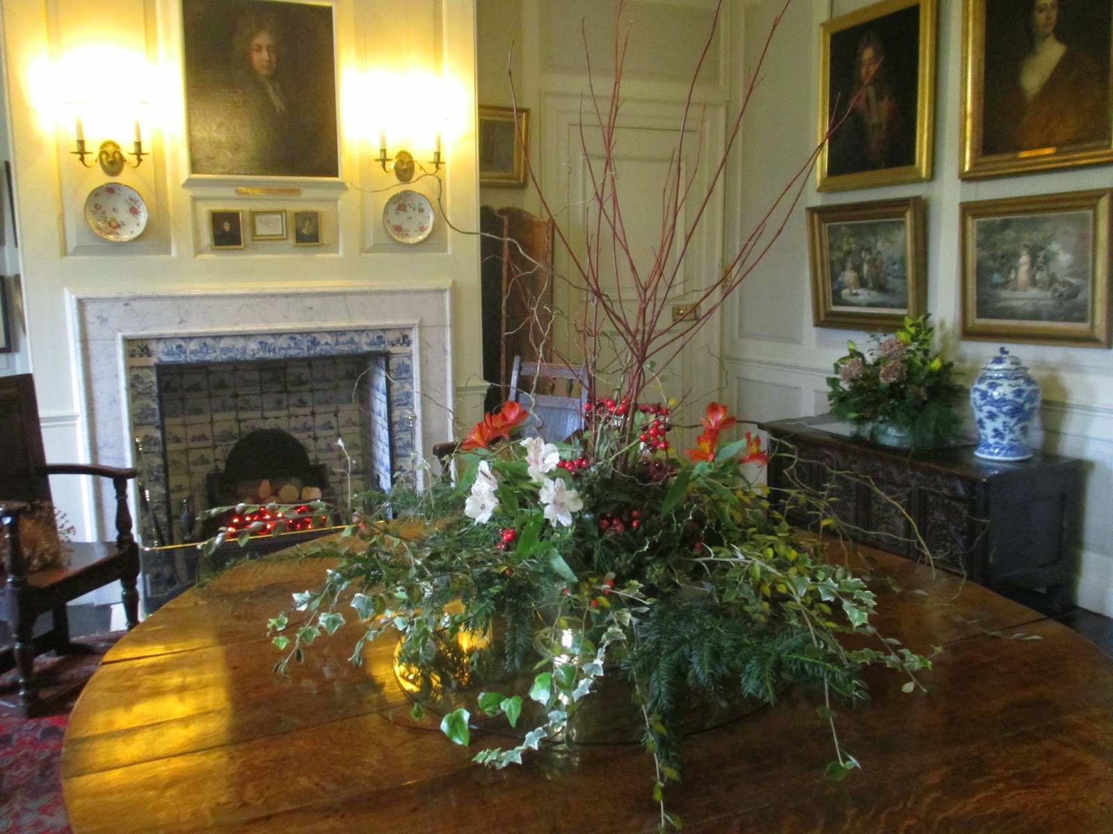 Remembering The Old Ways : Christmas at Gunby Hall