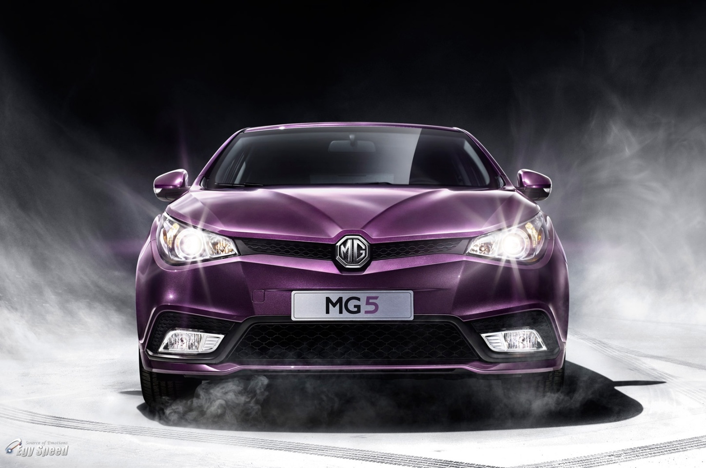 flowtran global: MG 5, the hottest hatchback in the mid-size segment