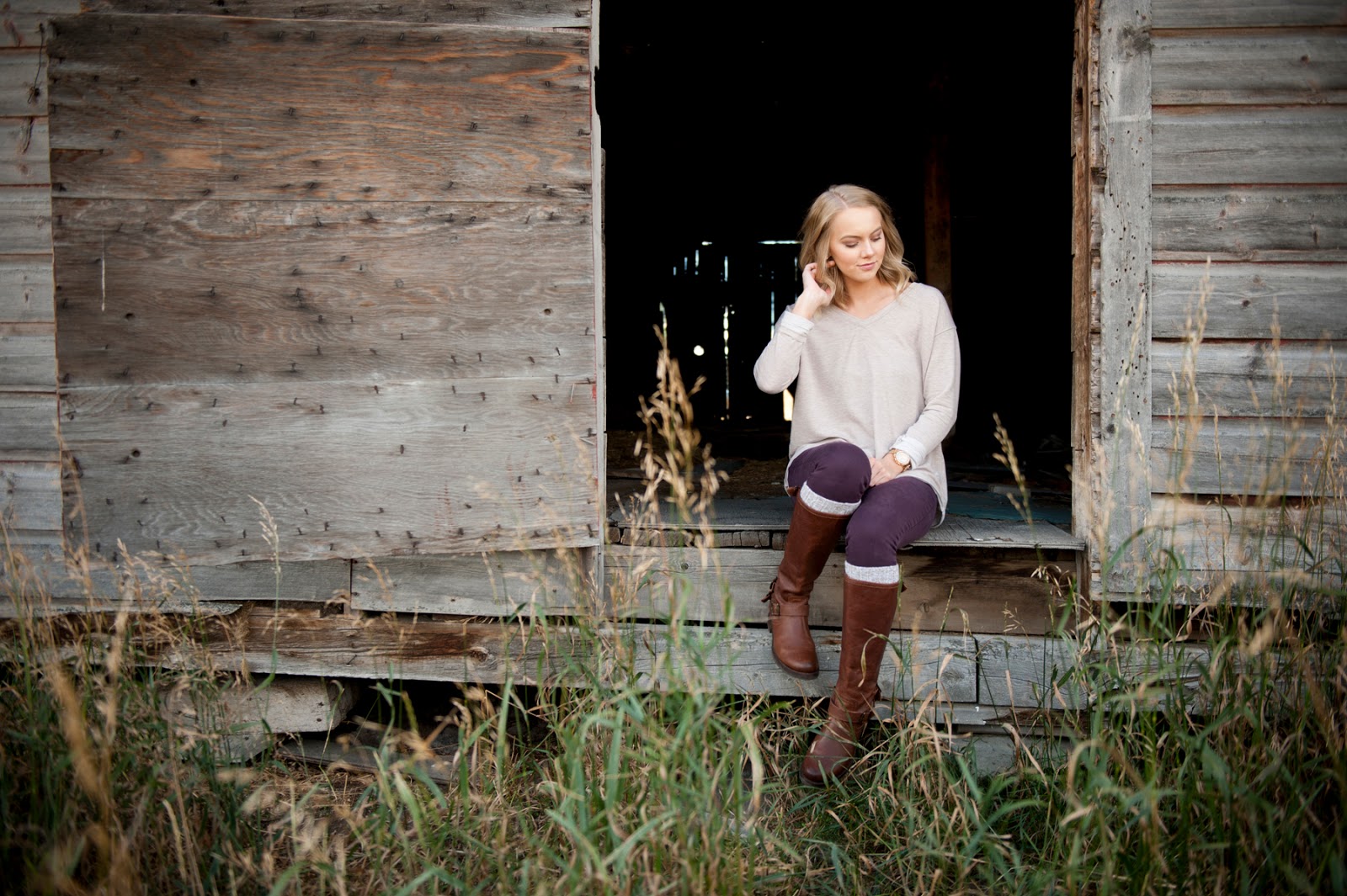 Emily ~ Class of 2017 {Bozeman Senior Portrait Photographer}