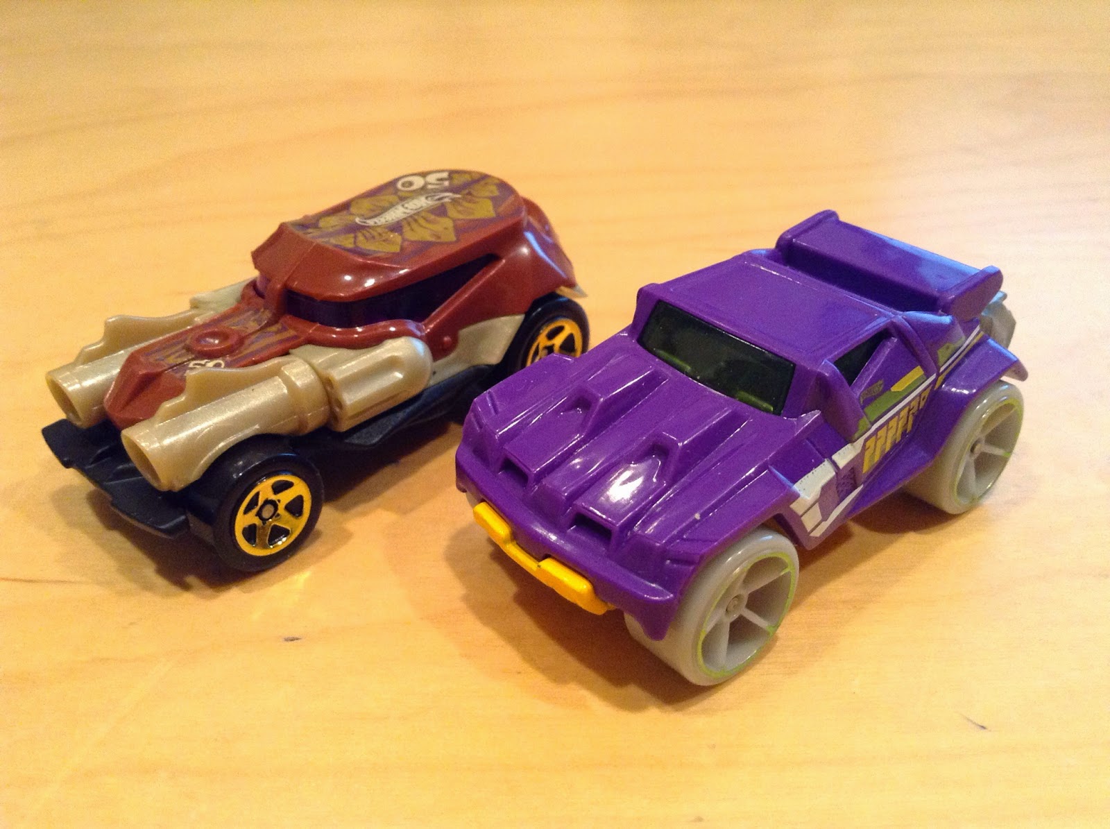 JULIAN'S HOT WHEELS BLOG: Shell Shock & RD-05