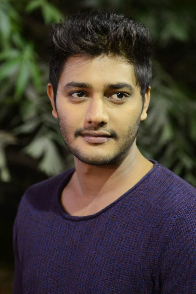 Cine Traffic Zam | Latest Bollywood News | Bollywood Gossip | Telugu ...