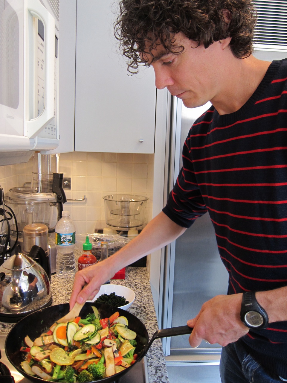 Book Review: Eat and Run by Scott Jurek - Tall Guy Running