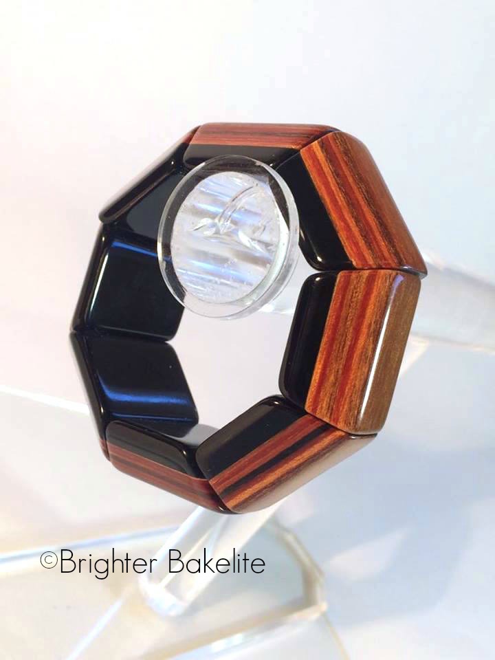 Brighter Bakelite: Bakelite, or wood?