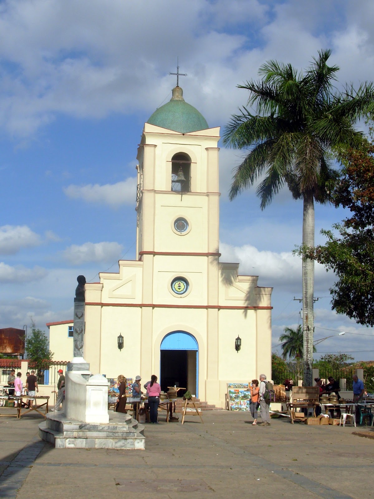 The Cuban Triangle: Church news