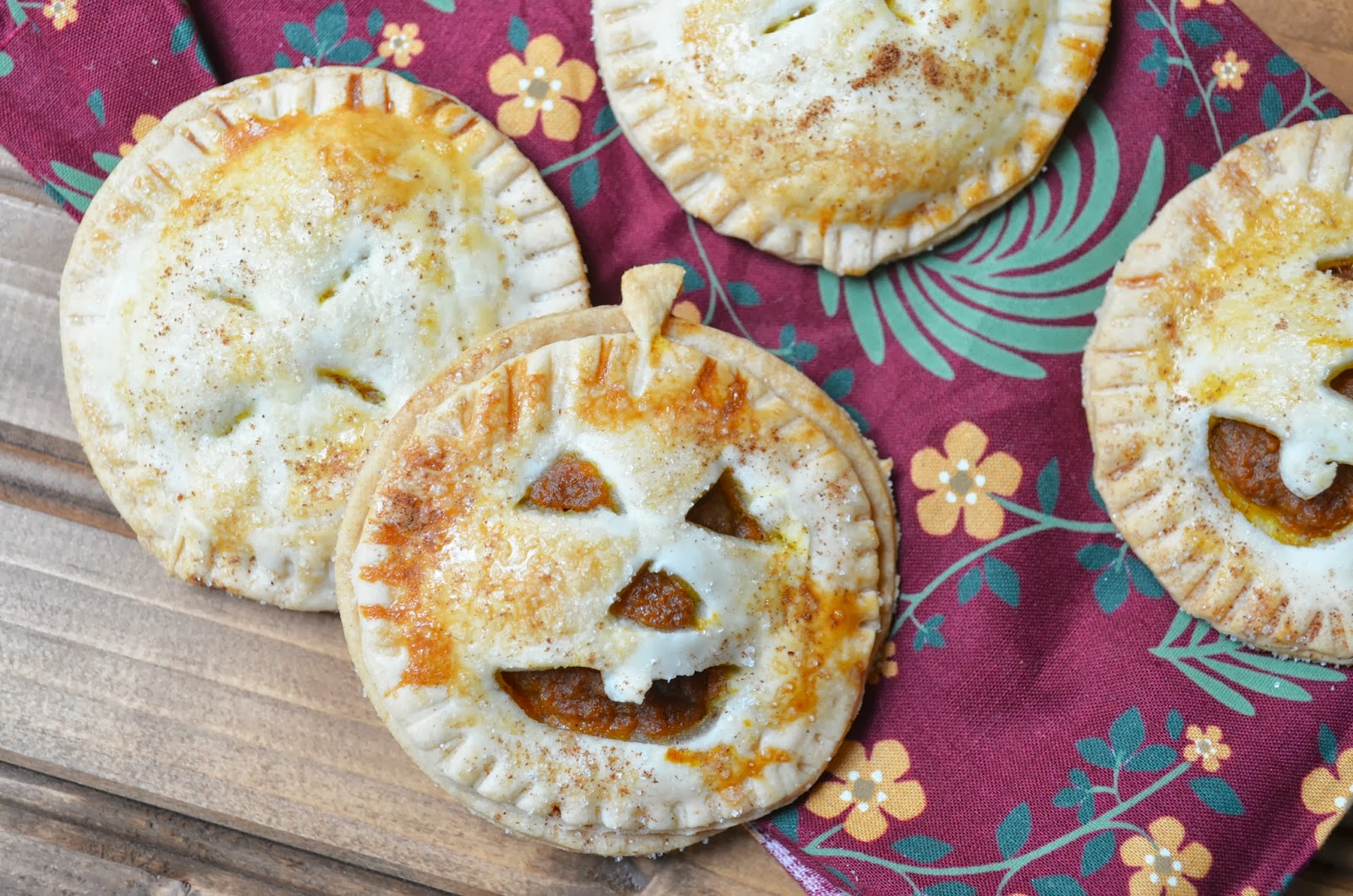 The Savvy Kitchen: Pumpkin Hand Pies