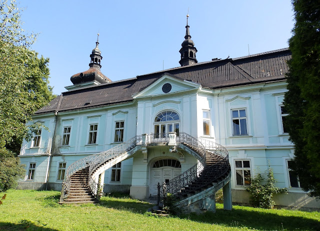 FRYPATŮV BLOG: Horní Maršov - zámek