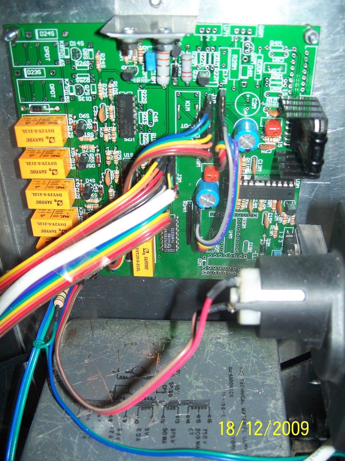 SV1BFW: An early 6 KW HF Linear Amplifier with 4CX3000