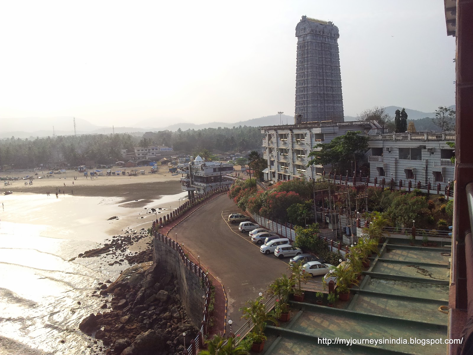 My Journeys In India: Murudeshwar Temple and Scuba Diving