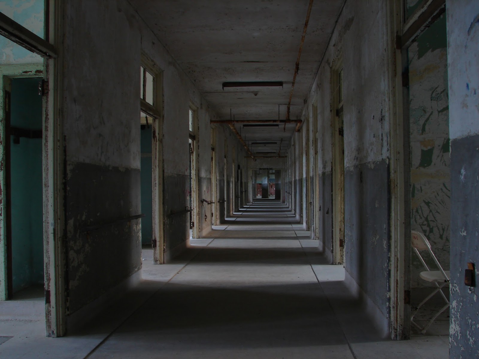 NATASCHA LANGEN BLOGS: Horror locations: places that every horror fan ...