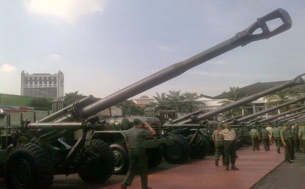 Garuda Militer: [Foto] Meriam KH-179 TNI AD