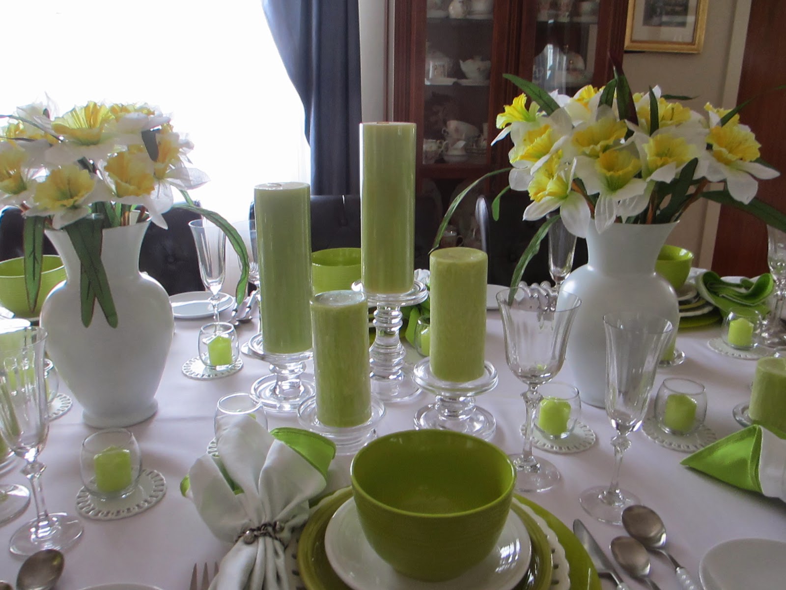 The Welcomed Guest: Springtime Lime Tablescape