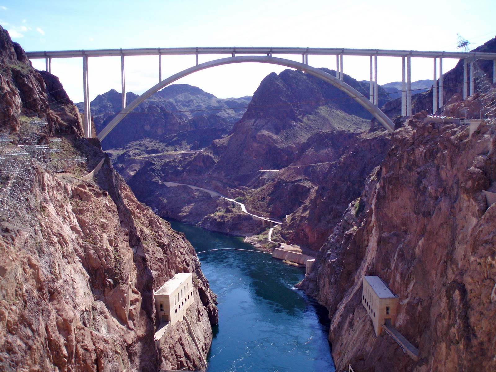 Hoover Dam, Nevada [2056x1542] [OC] : r/InfrastructurePorn