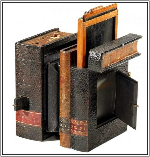 About Blooks : Introducing the Book Camera