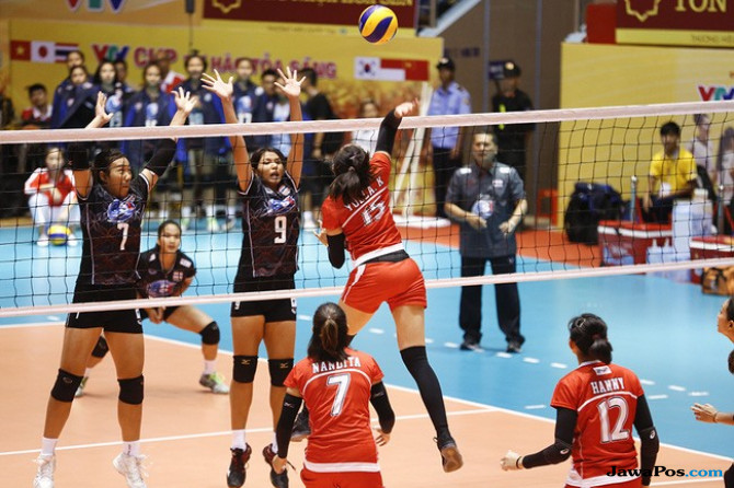 Cara Melakukan Teknik Blocking Ganda Dalam Permainan Bola Voli ...